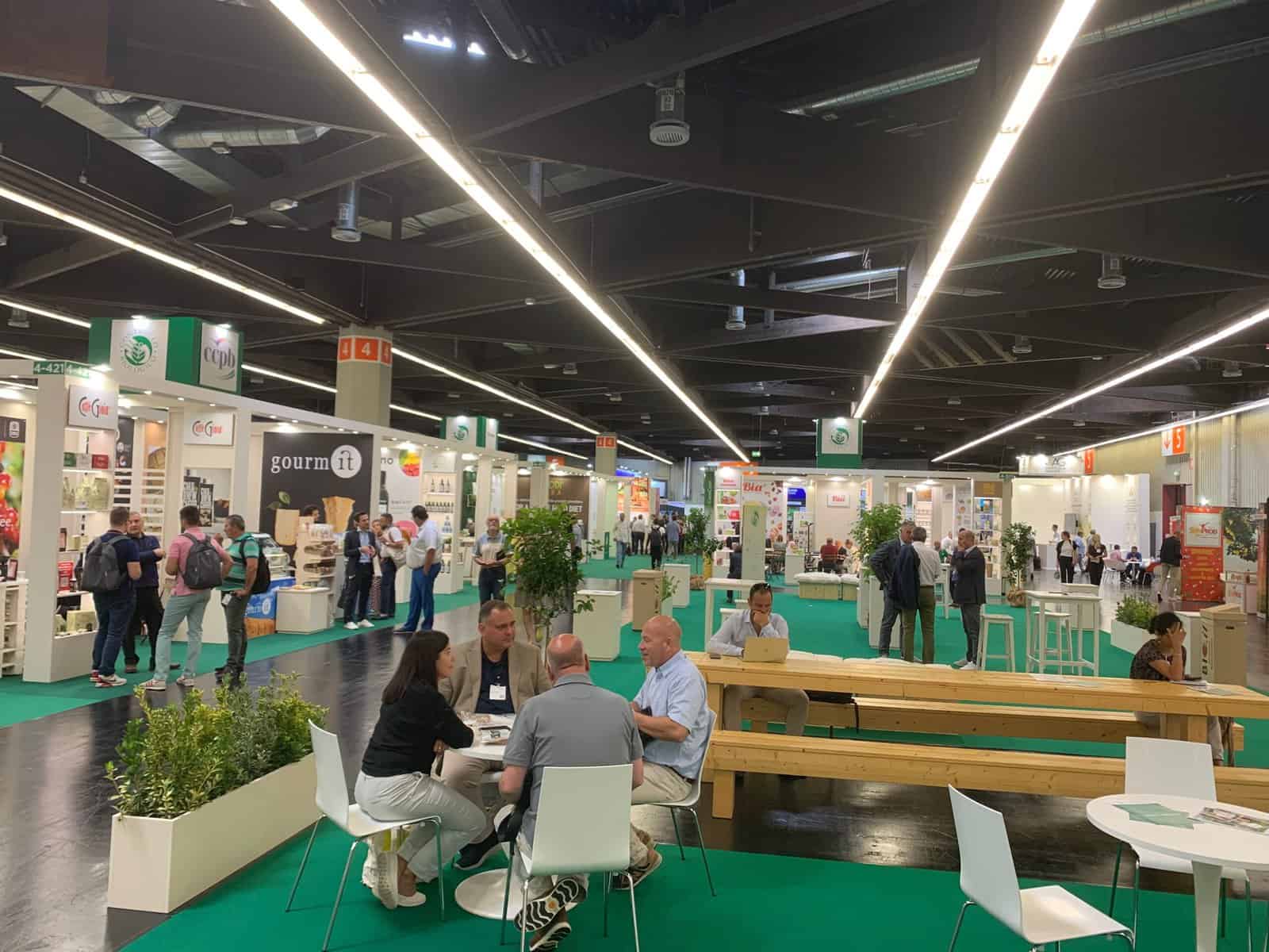 8 Essential International Food Trade Fairs for Brand Owners who Export